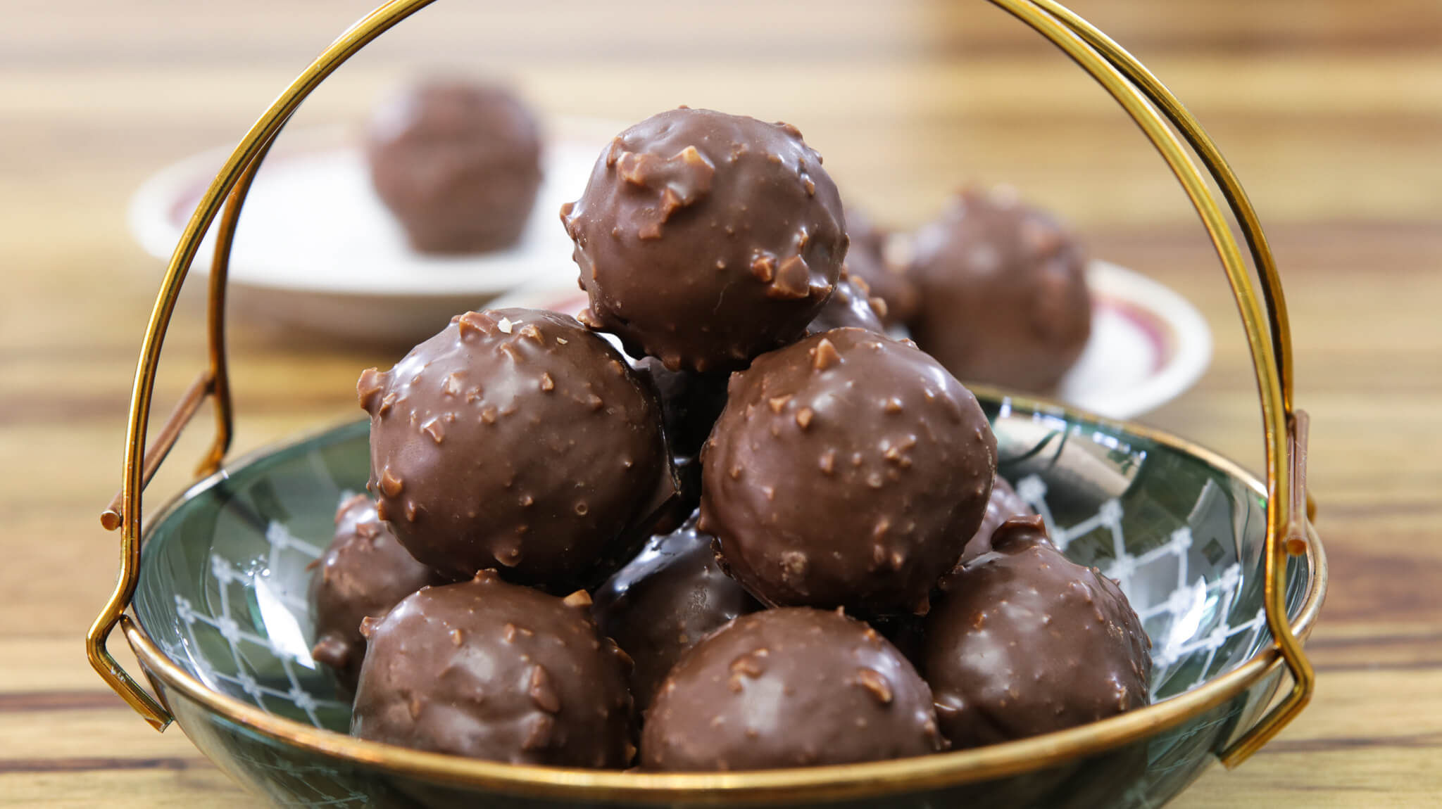 Healthier Ferrero Rosher Recipe - The Cooking Foodie